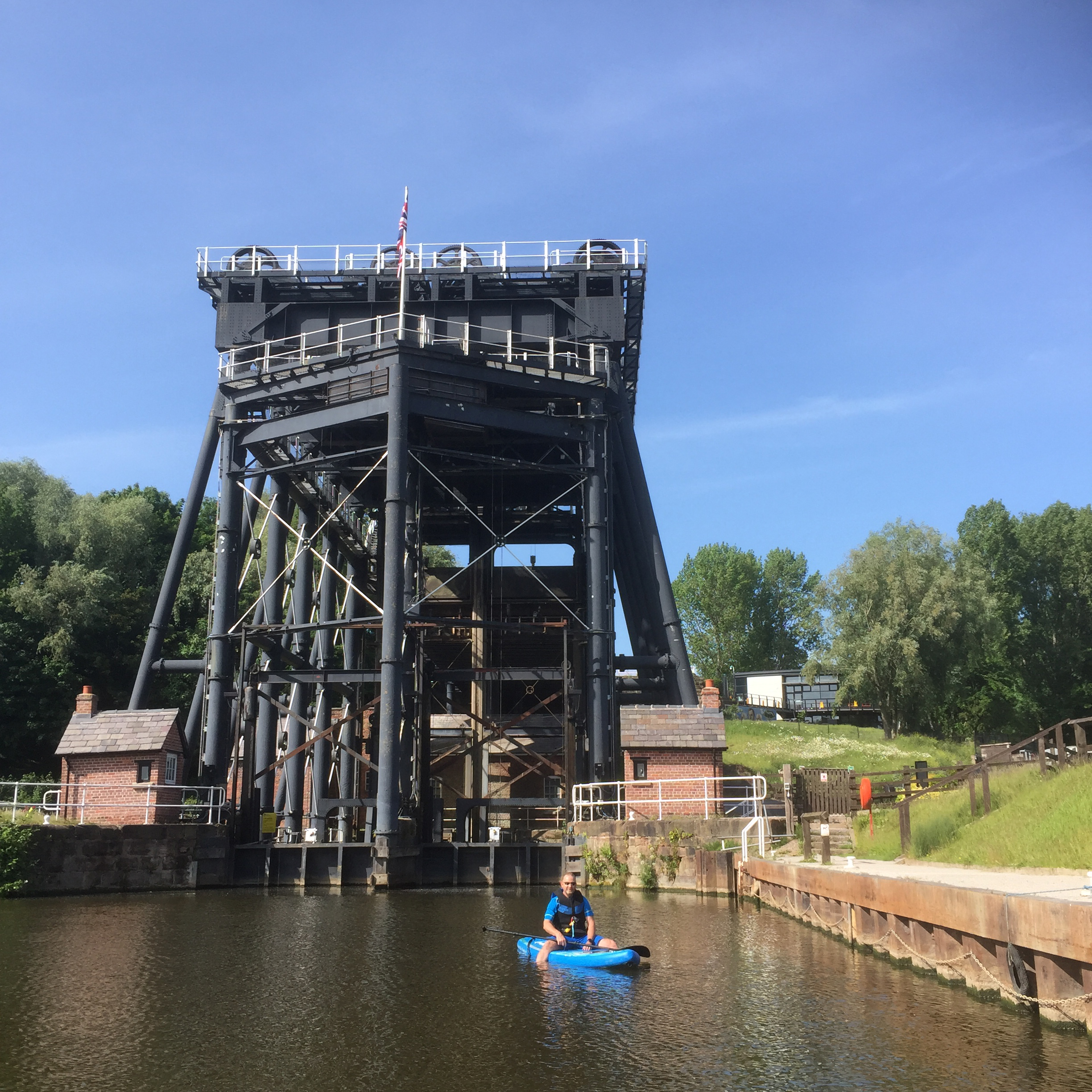 Moorings | Discover the River Weaver Navigation